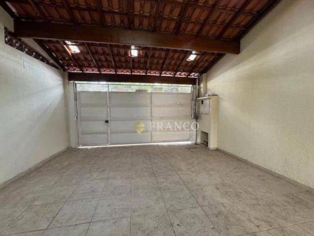 Sobrado com 3 dormitórios à venda, 122 m² Estiva Taubaté/SP