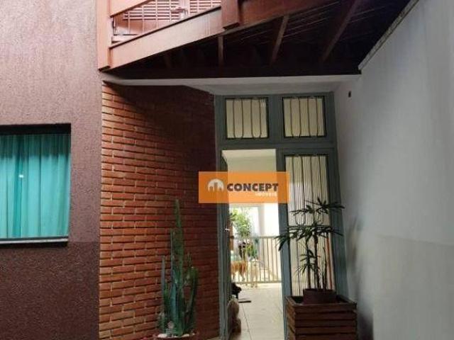 Sobrado com 3 dormitórios à venda, 122 m² por R$ 610.000,00 Parque Santana Mogi das Cruzes/SP