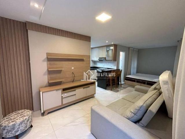 Sobrado com 3 dormitórios à venda, 122 m² por R$ 949.000,00 Uberaba Curitiba/PR