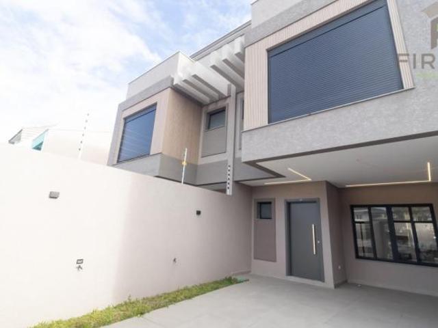 Sobrado com 3 dormitórios à venda, 123 m² por R$ 850.000 Boqueirão Curitiba