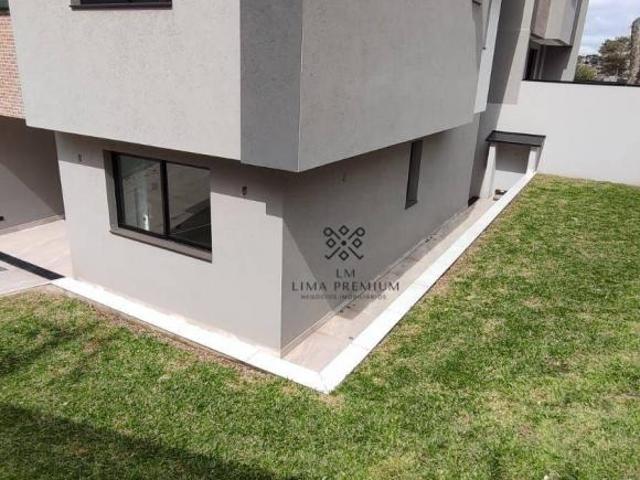 Sobrado com 3 dormitórios à venda, 123 m² por R$ 860.000,00 Boa Vista Curitiba/PR