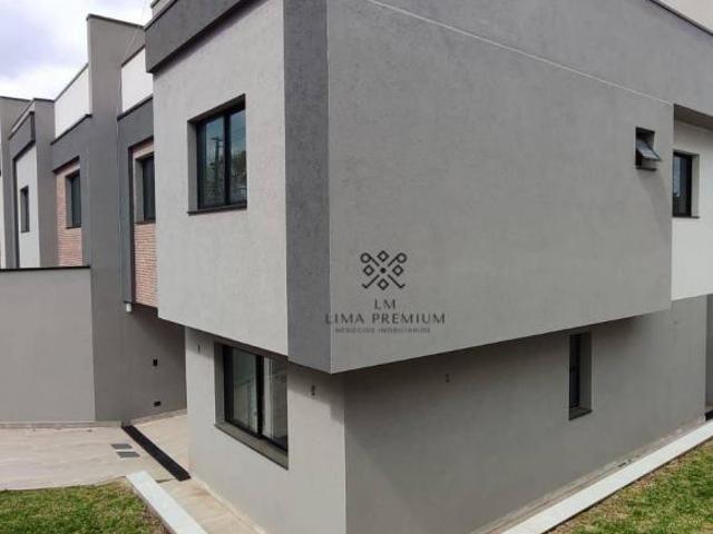 Sobrado com 3 dormitórios à venda, 123 m² por R$ 860.000,00 Boa Vista Curitiba/PR