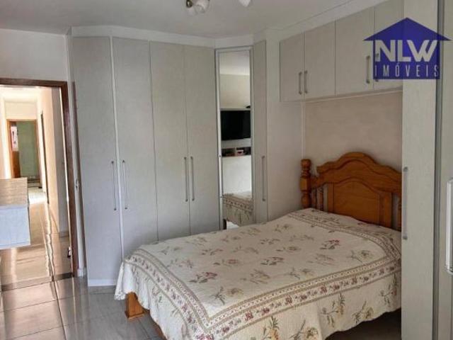 Sobrado com 3 dormitórios à venda, 134 m² por R$ 550.000,00 Itaquera São Paulo/SP
