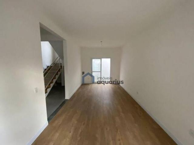 Sobrado com 3 dormitórios à venda, 135 m² por R$ 690.000,00 Jardim das Indústrias São José dos C