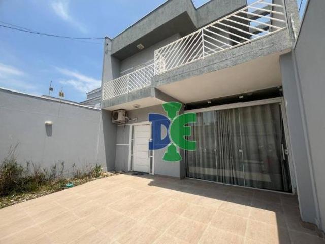 Sobrado com 3 dormitórios à venda, 135 m² por R$ 760.000,00 Villa Branca Jacareí/SP