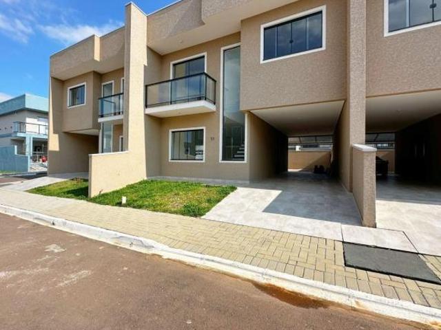 Sobrado com 3 dormitórios à venda, 136 m² por R$ 750.000,00 Costeira São José dos Pinhais/PR