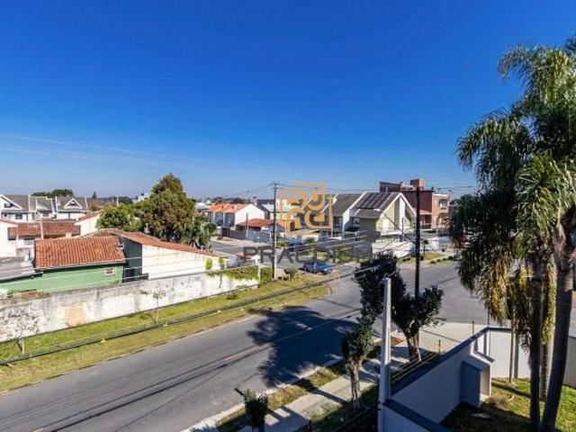 Sobrado com 3 dormitórios à venda, 136 m² por R$ 789.000,00 Cajuru Curitiba/PR
