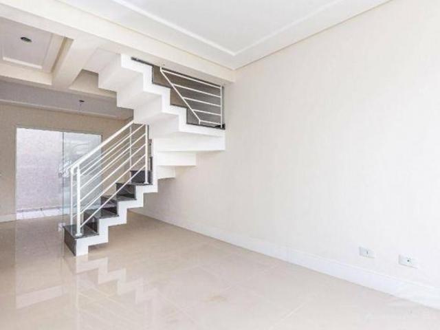 Sobrado com 3 dormitórios à venda, 137 m² por R$ 799.000,00 Novo Mundo Curitiba/PR