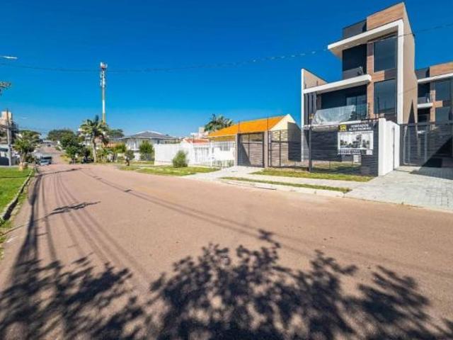 Sobrado com 3 dormitórios à venda, 138 m² por R$ 1.099.000,00 Portão Curiti