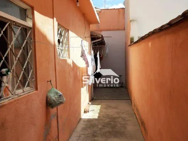 Sobrado com 3 dormitórios à venda, 138 m² por R$ 405.000,00 Parque Nova Esperança São José dos C