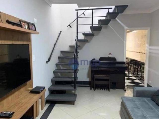 Sobrado com 3 dormitórios à venda, 138 m² por R$ 750.000,00 Vila Tolstoi São Paulo/SP