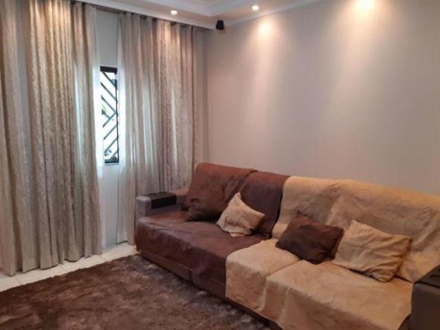 Sobrado com 3 dormitórios à venda, 138 m² por R$ 790.000,00 Parque Jaçatuba Santo André/SP