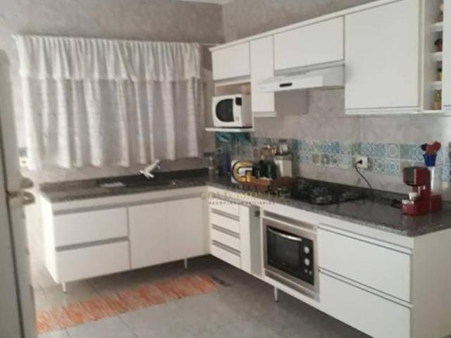 Sobrado com 3 dormitórios à venda, 130 m² por R$ 456.000,00 Parque Residencial Flamboyant São Jo