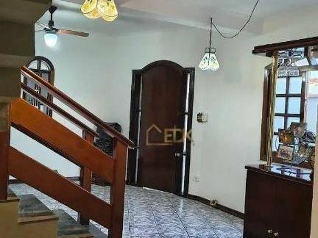 Sobrado com 3 dormitórios à venda, 130 m² por R$ 530.000 Jardim Emília Jacareí/SP
