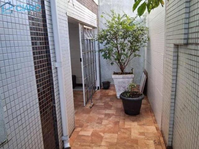 Sobrado com 3 dormitórios à venda, 130 m² por R$ 640.000,00 Vila Ema São Paulo/SP