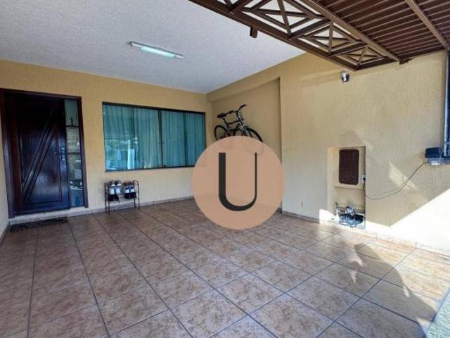 Sobrado com 3 dormitórios à venda, 130 m² por R$ 650.000,00 Parque dos Pássaros São Bernardo do