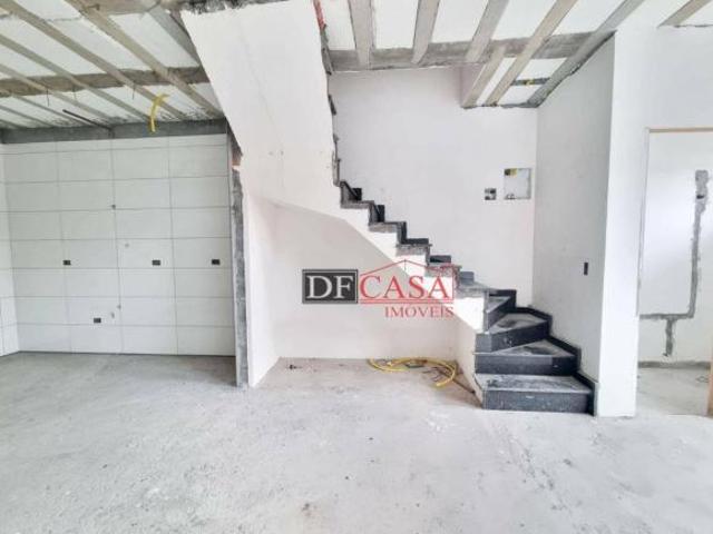 Sobrado com 3 dormitórios à venda, 130 m² por R$ 690.000,00 Vila Carrão São Paulo/SP