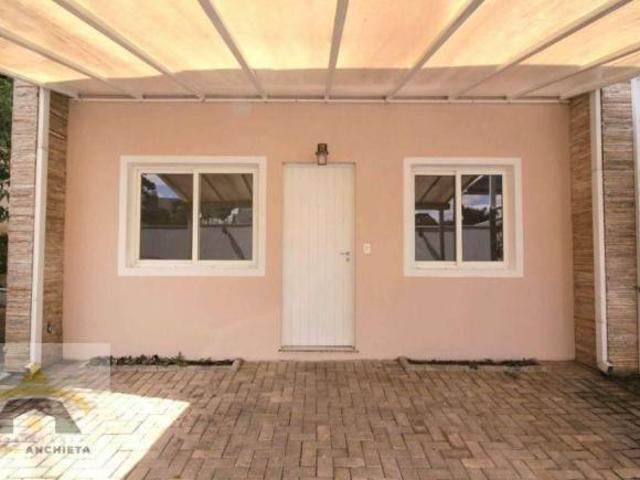Sobrado com 3 dormitórios à venda, 130 m² por R$ 720.000 Santo Inácio Curitiba/PR