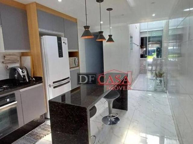 Sobrado com 3 dormitórios à venda, 130 m² por R$ 790.000,00 Itaquera São Paulo/SP