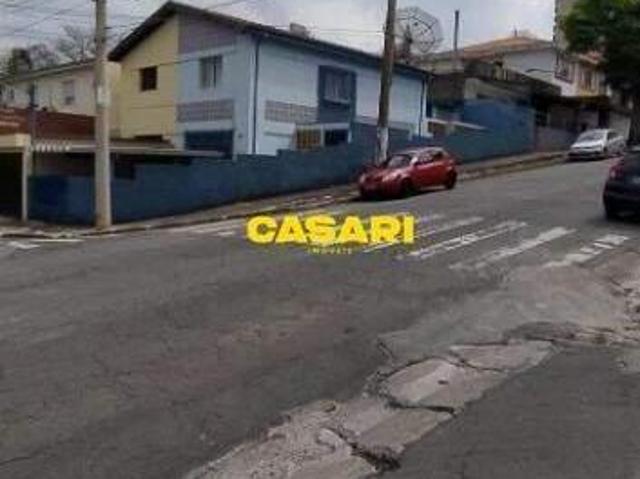 Sobrado com 3 dormitórios à venda, 130 m² por R$ 848.000,00 Campestre Santo