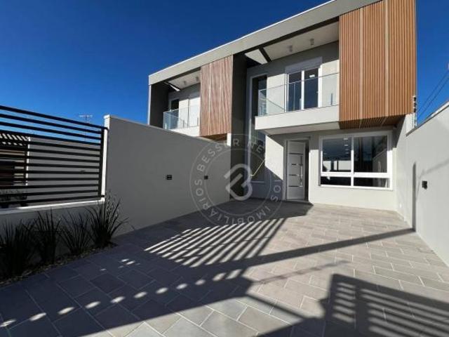 Sobrado com 3 dormitórios à venda, 130 m² por R$ 940.000,00 Parque Amador Esteio/RS