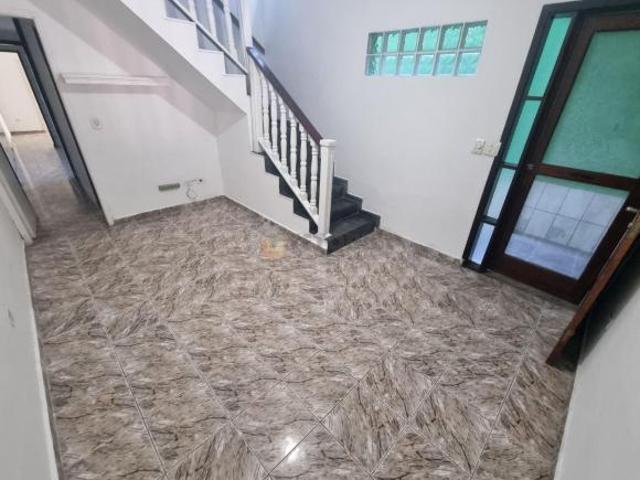 Sobrado com 3 dormitórios à venda, 131 m² por R$ 620.000 C Mar São Sebastião/SP
