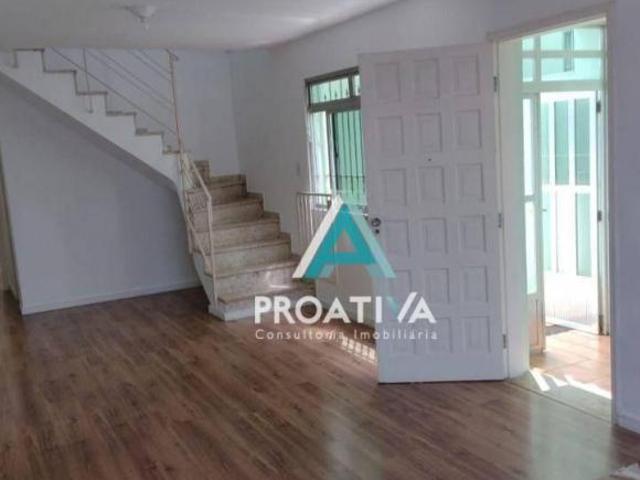 Sobrado com 3 dormitórios à venda, 131 m² por R$ 750.000,01 Parque Jaçatuba Santo André/SP