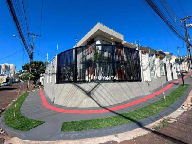 Sobrado com 3 dormitórios à venda, 131 m² por R$ 890.000,00 Portal de Versalhes 1 Londrina/PR