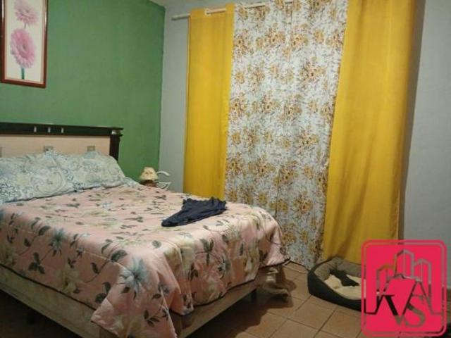 Sobrado com 3 dormitórios à venda, 132 m² por R$ 200.000,00 Jardim Bela Vista Mauá/SP