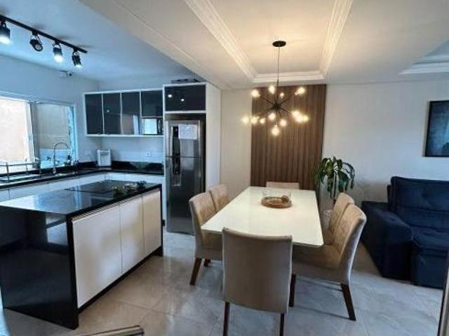 Sobrado com 3 dormitórios à venda, 133 m² por R$ 600.000,00 Umbará Curitiba/PR