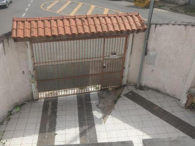 Sobrado com 3 dormitórios à venda, 144 m² por R$ 678.400,00 Vila Guarani Santo André/SP