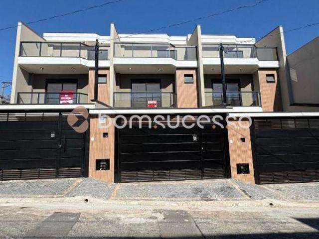 Sobrado com 3 dormitórios à venda, 145 m² por R$ 899.900 Vila Carrão São Paulo/SP