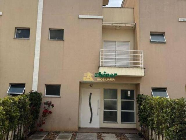 Sobrado com 3 dormitórios à venda, 146 m² por R$ 950.000,00 Parque Santa Rosa Suzano/SP