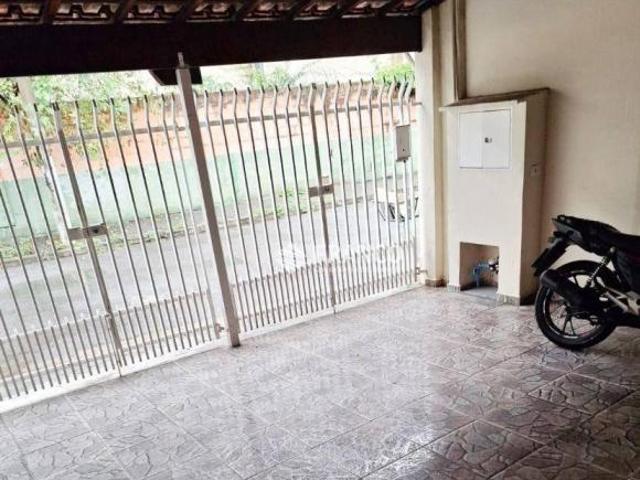 Sobrado com 3 dormitórios à venda, 146,74m² Parque São Cristóvão Taubaté/SP