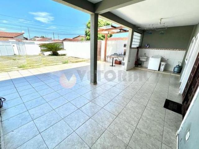 Sobrado com 3 dormitórios à venda, 148 m² por R$ 850.000,00 Poiares Caraguatatuba/SP
