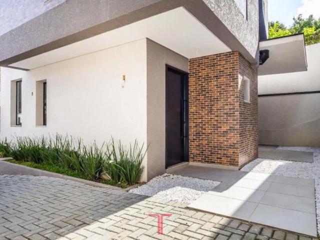 Sobrado com 3 dormitórios à venda, 149 m² por R$ 685.000,00 Portão Curitiba/PR