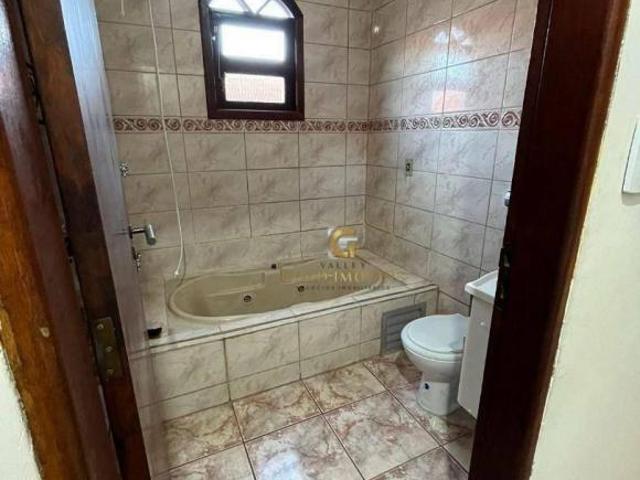 Sobrado com 3 dormitórios à venda, 140 m² por R$ 402.000,00 Jardim das Cerejeiras São José dos C