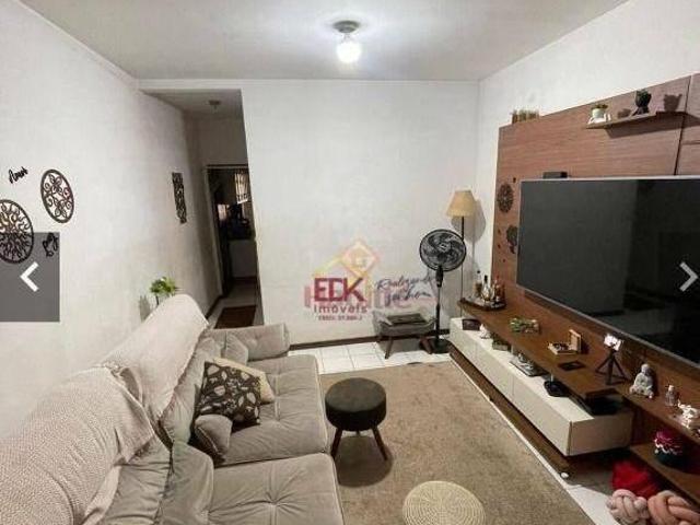 Sobrado com 3 dormitórios à venda, 140 m² por R$ 490.000 Esplanada Independência Taubaté/SP
