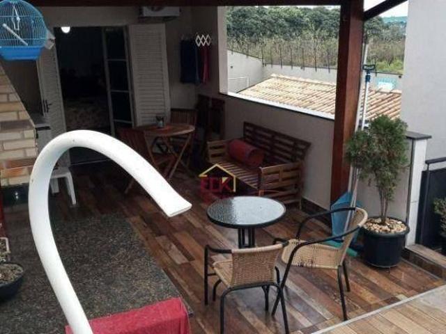 Sobrado com 3 dormitórios à venda, 140 m² por R$ 525.000,00 Esplanada Independência Taubaté/SP