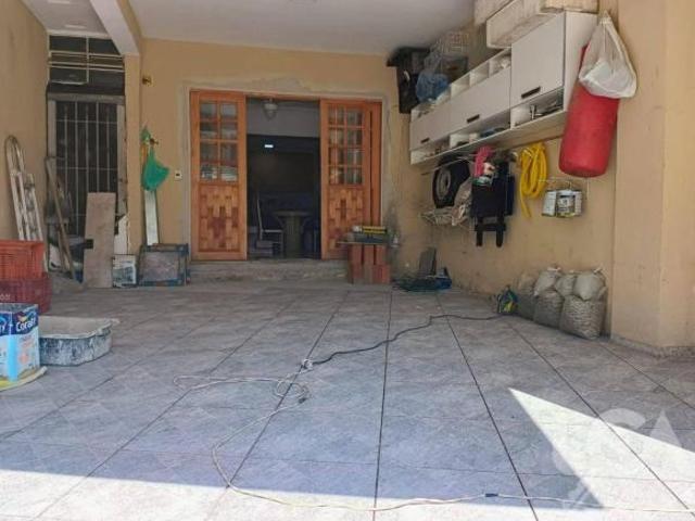 Sobrado com 3 dormitórios à venda, 140 m² por R$ 620.000 Jardim de Lorenzo São Paulo/SP