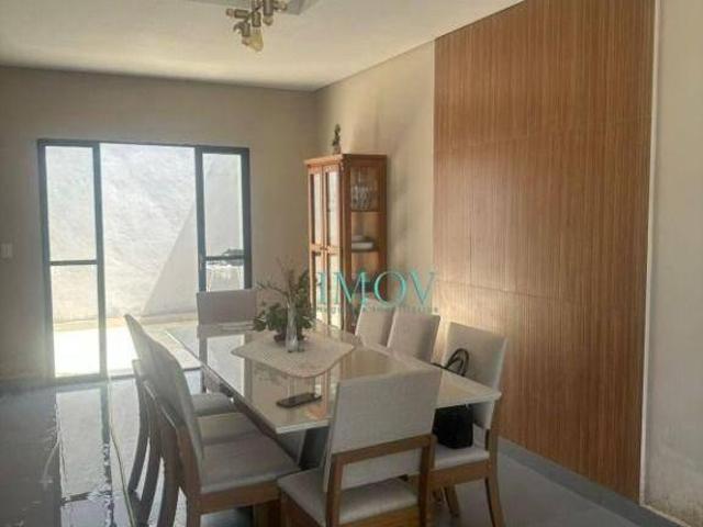 Sobrado com 3 dormitórios à venda, 140 m² por R$ 780.000,00 Recanto dos Eucaliptos São José dos