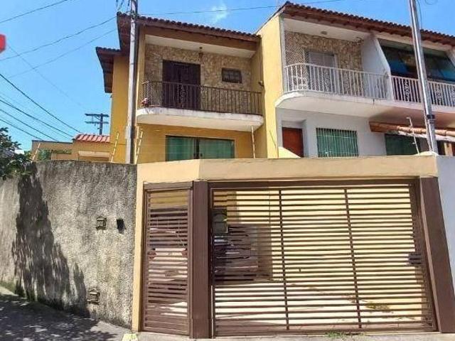 Sobrado com 3 dormitórios à venda, 140 m² por R$ 840.000,00 Conjunto Residencial Vista Verde São