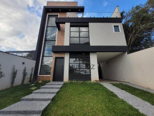 Sobrado com 3 dormitórios à venda, 140 m² por R$ 998.000,00 Santa Felicidade Curitiba/PR