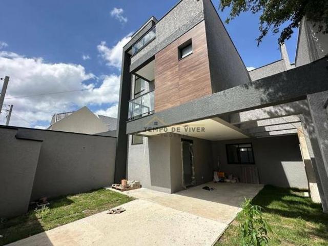 Sobrado com 3 dormitórios à venda, 141 m² por R$ 1.050.000,00 Capão Raso Curitiba/PR