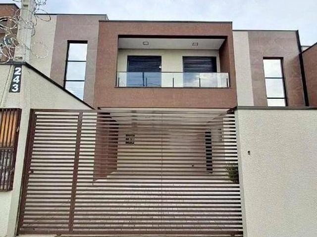 Sobrado com 3 dormitórios à venda, 141 m² por R$ 699.000,00 Boneca do Iguaçu São José dos Pinhai