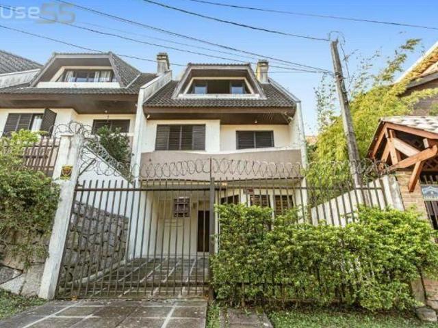 Sobrado com 3 dormitórios à venda, 141 m² por R$ 899.000,00 Mercês Curitiba/PR