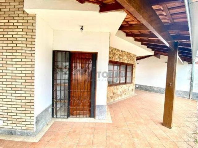 Sobrado com 3 dormitórios à venda, 142 m² por R$ 1.400.000,00 Indaiá Caraguatatuba/SP
