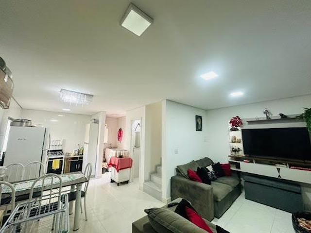 Sobrado com 3 dormitórios à venda, 142 m² por R$ 800.000,00 São Braz Curitiba/PR