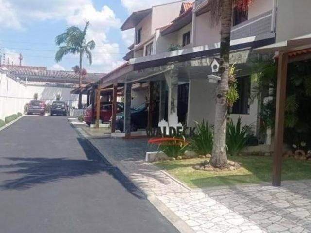 Sobrado com 3 dormitórios à venda, 143 m² por R$ 780.000,00 Guaíra Curitiba/PR