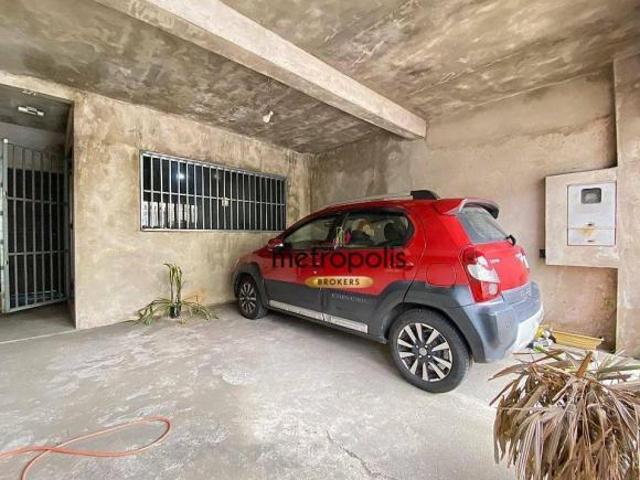 Sobrado com 3 dormitórios à venda, 154 m² por R$ 296.000,00 Jardim Teles de Menezes Santo André/